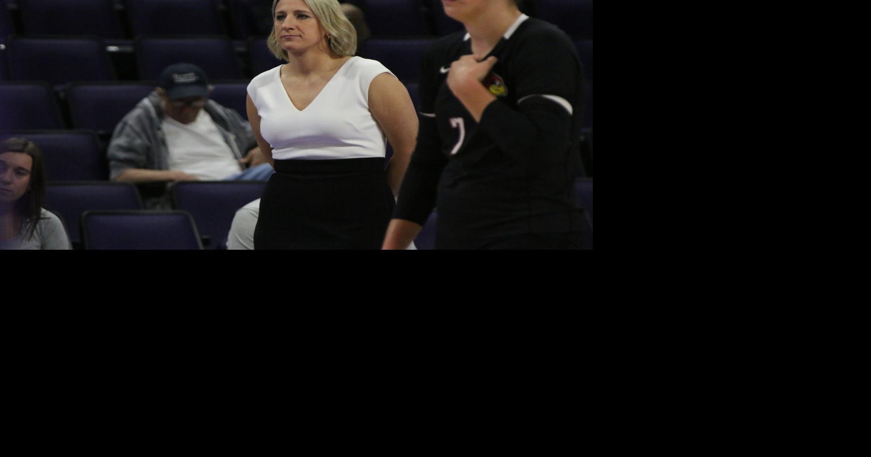Lopsided first set hurts ISU volleyball in 3-0 loss to Northwestern ...
