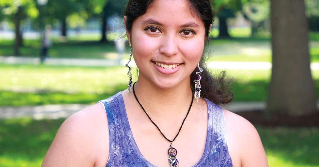 Psychology graduate Moten earns two scholarships | News | videtteonline.com