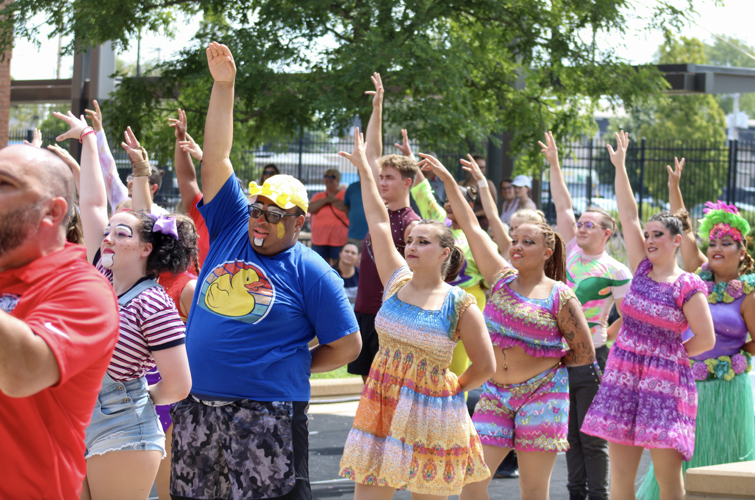 Gallery: Gamma Phi Circus returns to Uptown Normal's Sweet Corn Circus ...