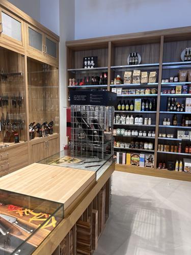 Sur La Table opens first Central Florida location at The Avenue Viera ...