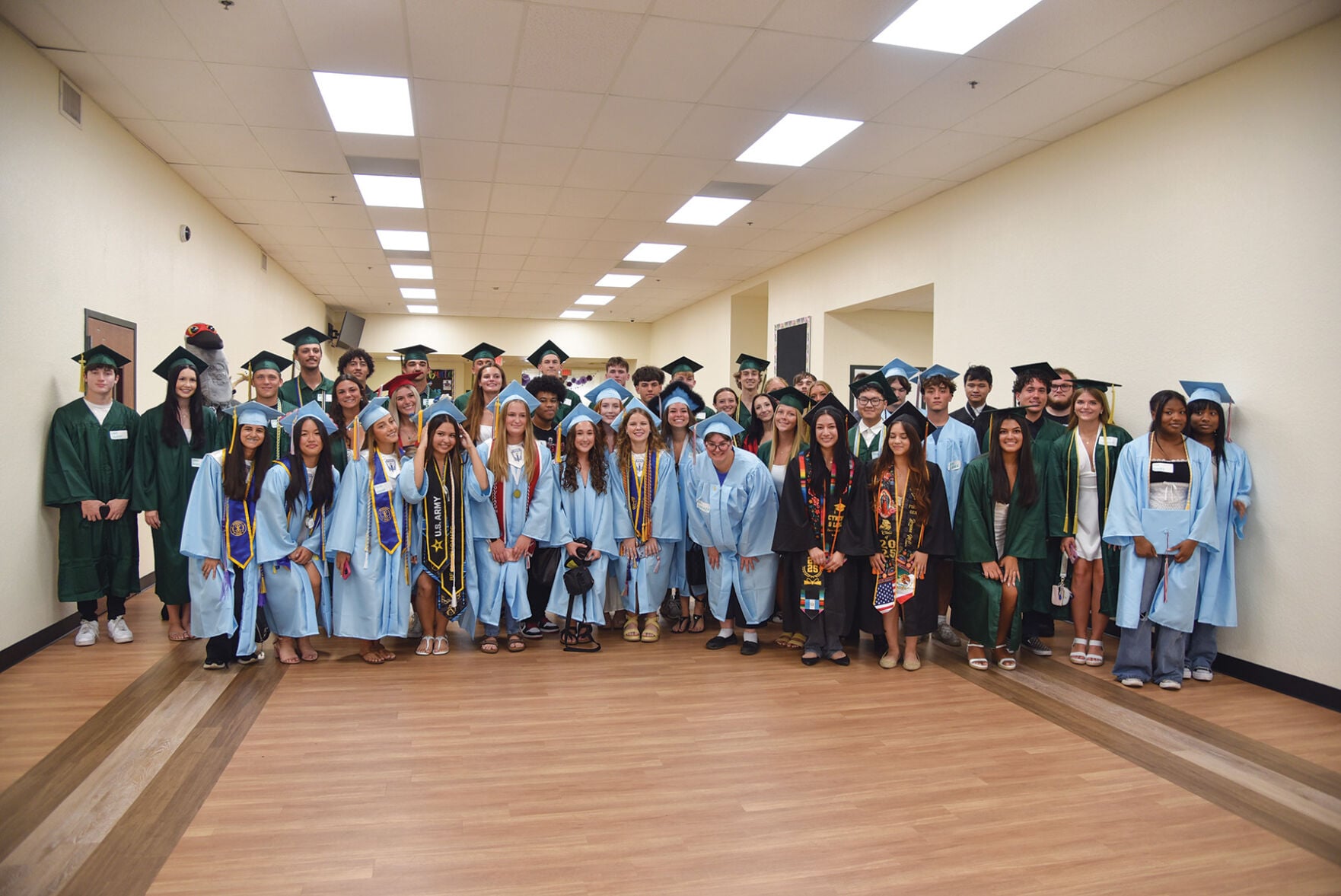 Alumni come back for Clap Out at Ralph Williams Elementary School ...