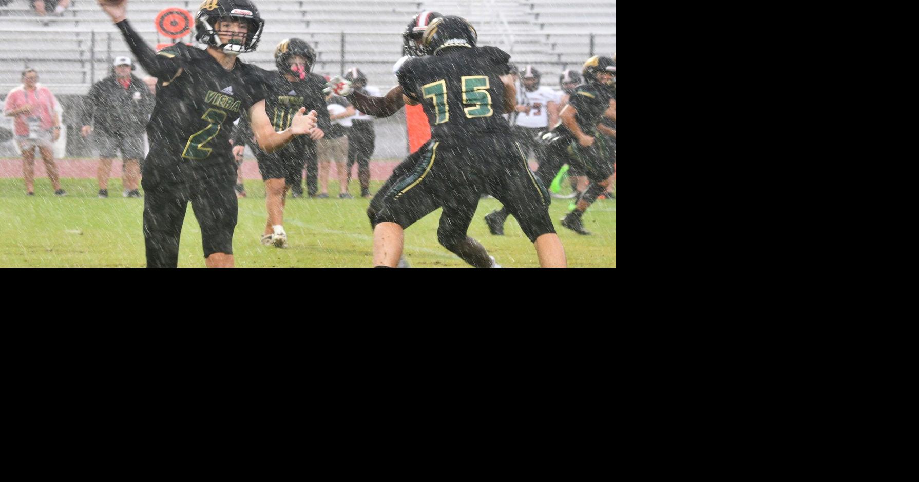 Hawks fall 34-14 to Baker County and former coach Kevin Mays | Viera ...