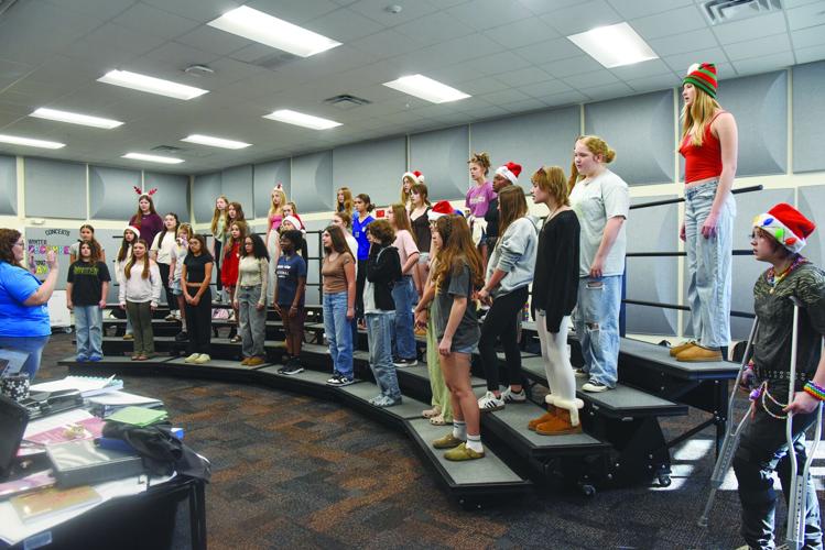 Viera Middle School readies for its winter concert at Viera High ...