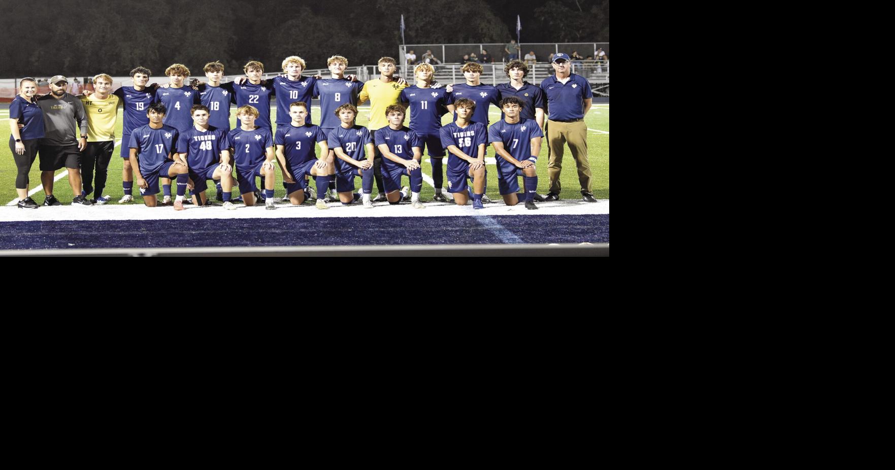 Holy Trinity boys soccer off to hot start with new players | Sports ...