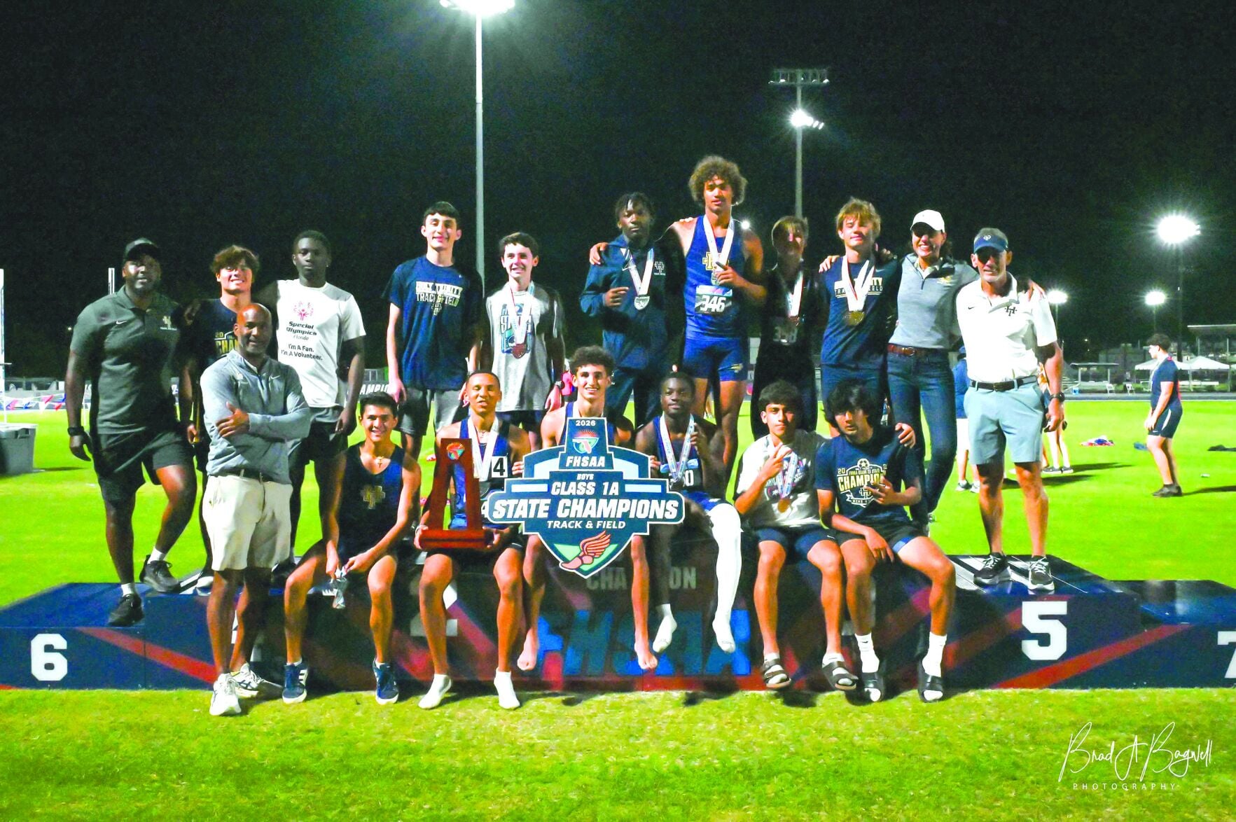 Holy Trinity boys make it back-to-back state track titles | Schools ...