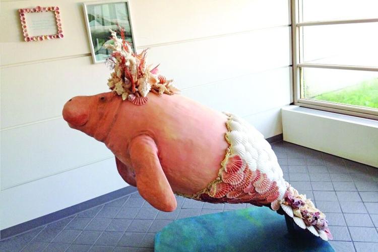 Manatee mosaic mascot unveiled | Schools | vieravoice.com