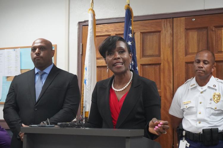 4 arrested, guns confiscated in raid | News | virginislandsdailynews.com