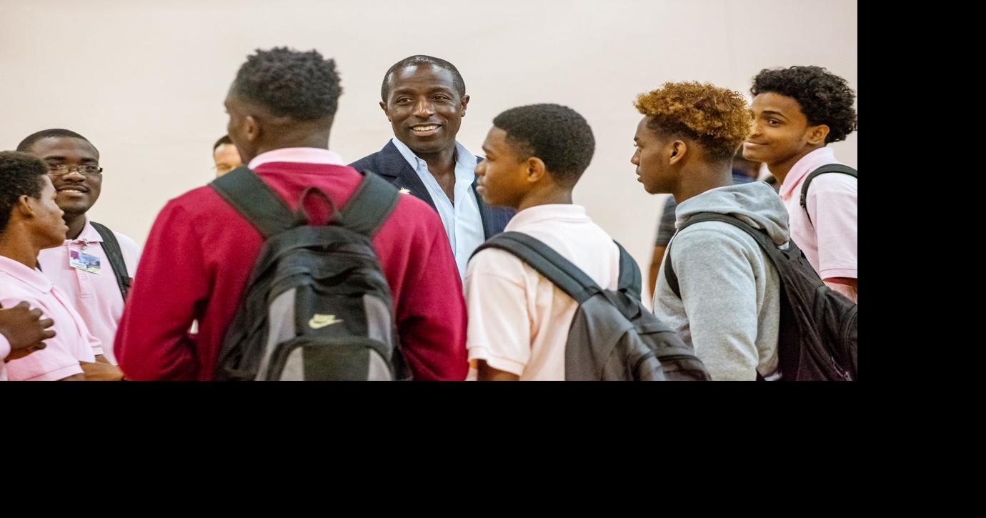 V.I.'s Milt Newton gives message of resiliency | Sports ...