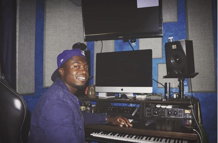 Visionaires urge youth to give back | Local News ...