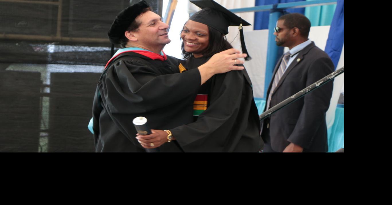UVI St. Croix graduation | News | virginislandsdailynews.com