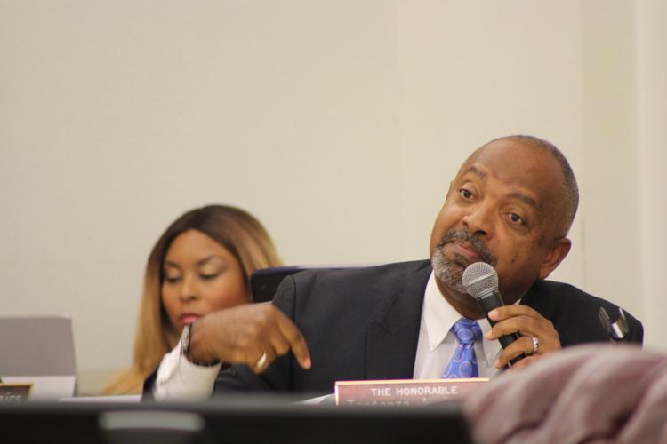 Senators dig in on insurance | News | virginislandsdailynews.com