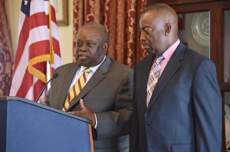 Mapp: Executive order abolishes red tape | Local News ...