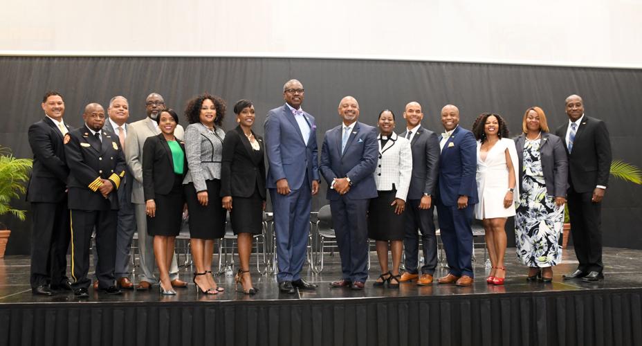 Cabinet members sworn in | News | virginislandsdailynews.com