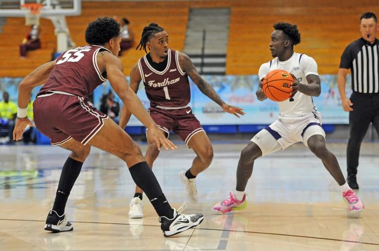 Abilene Christian rolls past Fordham in first Paradise Jam semifinal ...