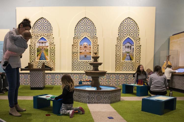 Philadelphia museum stages groundbreaking Muslim exhibit with a place ...