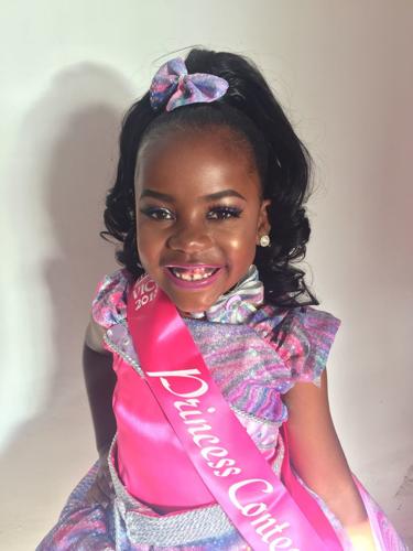 Royalty rules at the presentation of the 2018 Carnival Prince and ...