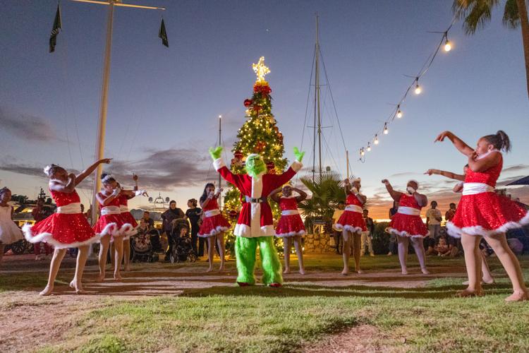 'A Grande Caribbean Christmas' at Yacht Haven Grande | Multimedia ...