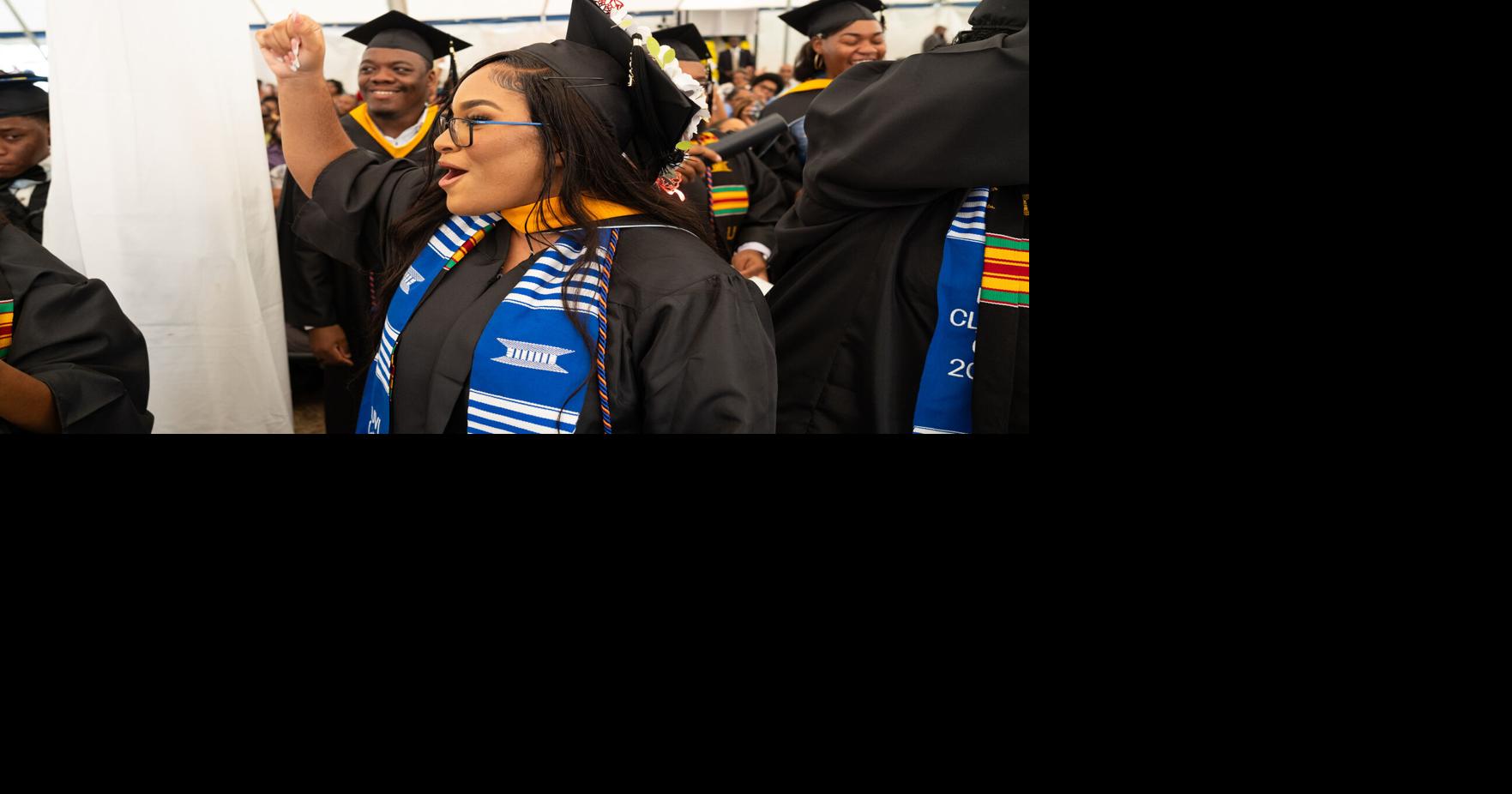 In photos: UVI Commencement | News | virginislandsdailynews.com