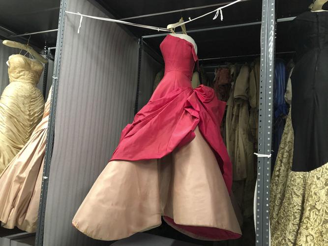 Exhibit spotlights 50 years of fab fashion from FIT archives | Print ...