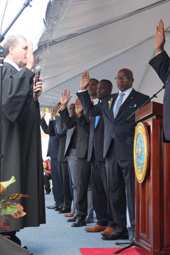 Senate Oath of Office | News | virginislandsdailynews.com