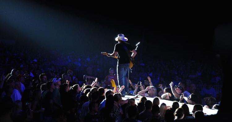 Country songs for people who hate country music | Music | Vox Magazine