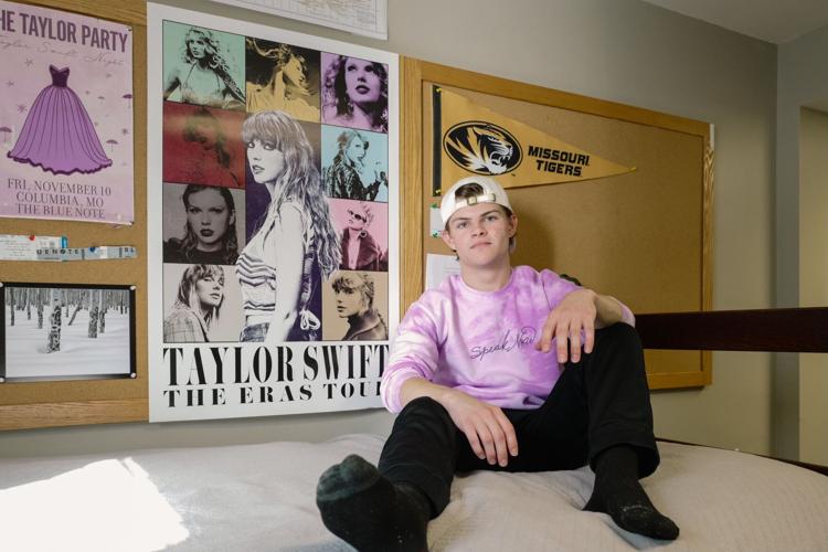 Meet the 5 biggest Taylor Swift fans in Columbia | Arts & Culture | Vox ...