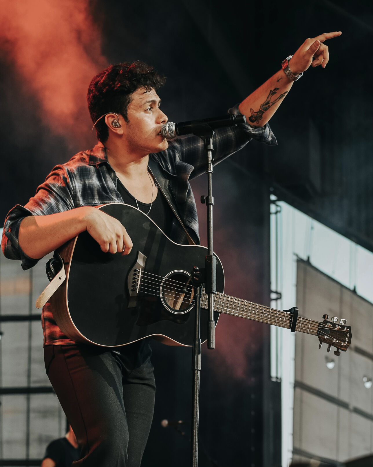 Missouri on his mind: Meet rising country music star Roman Alexander ...