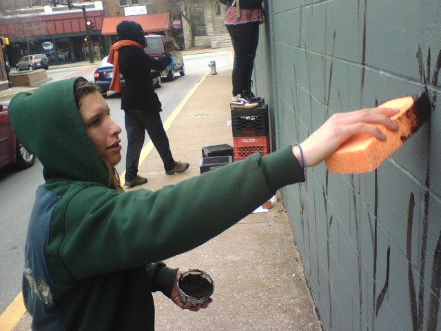 Green graffiti: Street artists paint murals with mud | True/False Film ...