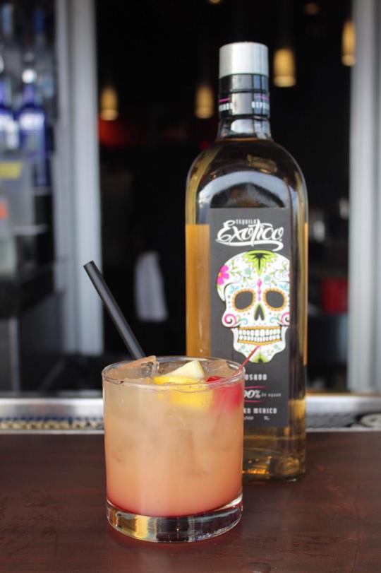 Four cocktails to enjoy during the Super Bowl | Food & Drink | Vox Magazine