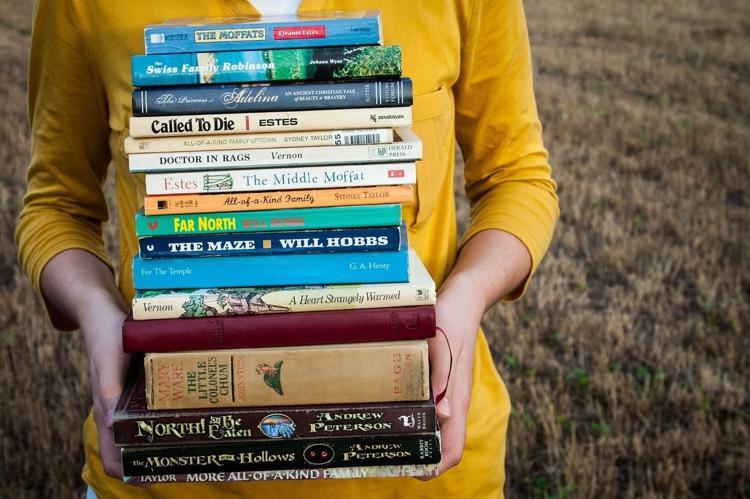 How to host your own book-swapping party | Books | Vox Magazine