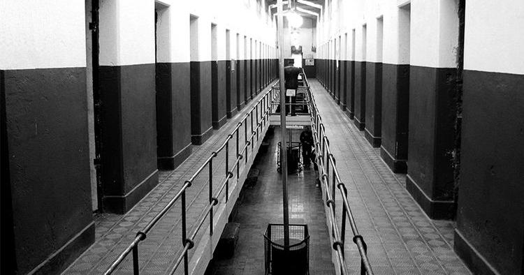 'The Prison in 12 Landscapes' explores our obsessive prison culture ...
