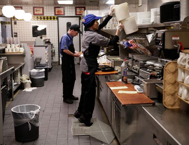 Sunset to sunrise in a Waffle House dining room | Features | Vox Magazine