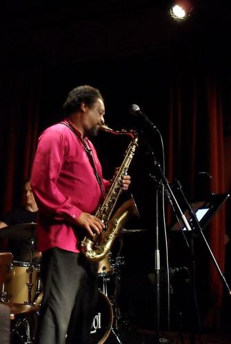 'We Always Swing' Jazz Series dedicates lending library | Music | Vox ...