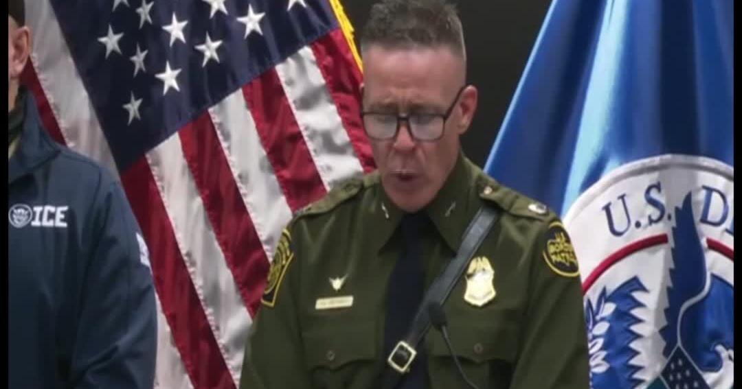 Greg Bovino details why feds fatally shot Minneapolis protester | Video ...