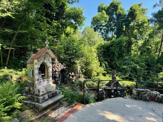 Amber's Alabama: See the littlest wonders of the world at the Ave Maria ...