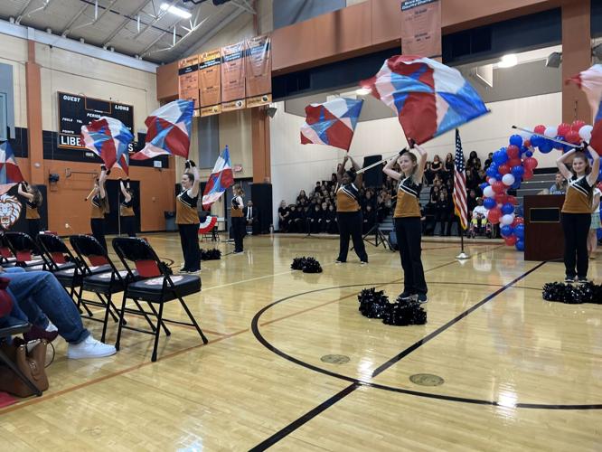 Liberty Middle School students help present Quilt of Valor during ...