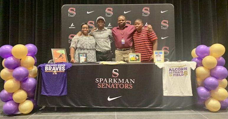 Sparkman runner makes his college choice | Sports | waaytv.com