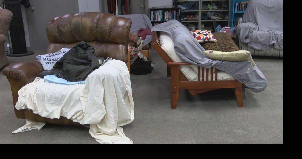 Hands Across Decatur helps warm more than 250 people in freezing ...