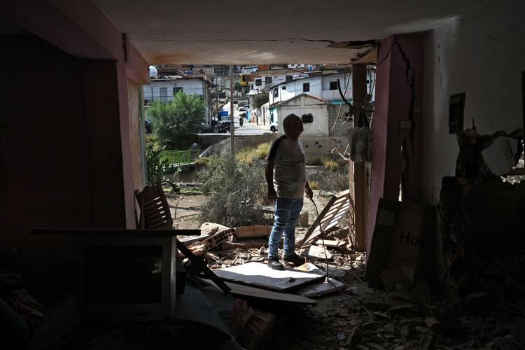 After Maduro’s capture, Venezuelans in Caracas reckon with a weekend ...