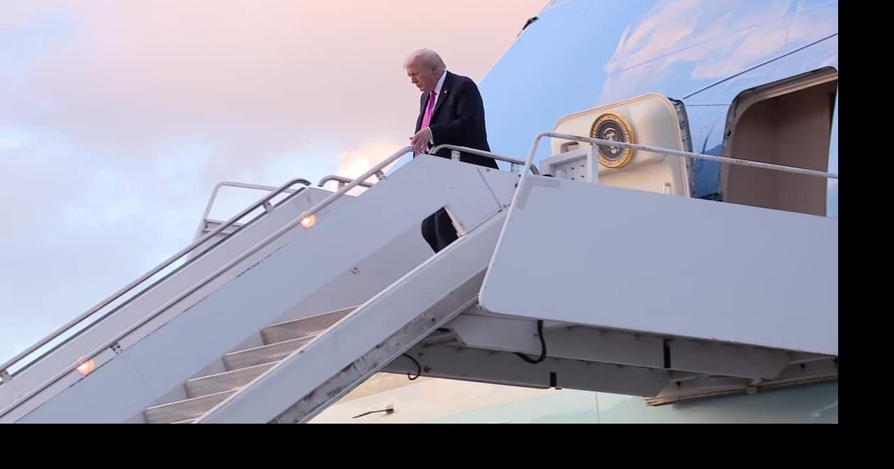 Donald Trump deboards Air Force One in Palm Beach, Florida | Video ...