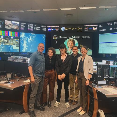 Mick Jagger drops in at NASA's Mission Control | News | waaytv.com