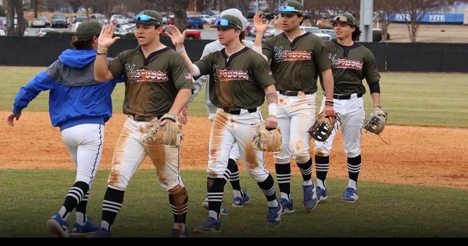 UAH baseball picks up pair of wins in Thursday doubleheader against ...