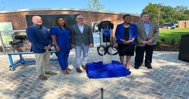 Drake State gets electric vehicle charging stations that will help ...