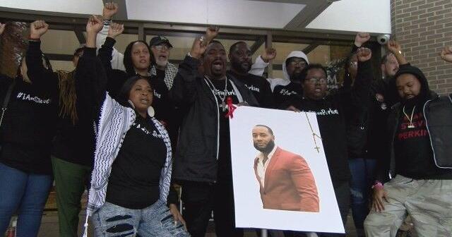 BLM leaders travel to Decatur to support the Perkins family ahead of ...