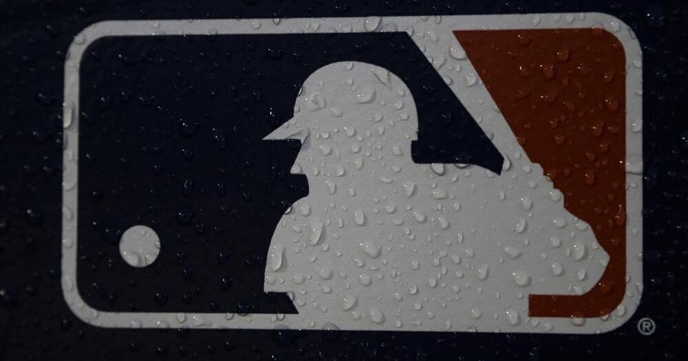 MLB reinstates Pete Rose and Shoeless Joe Jackson, making them Hall of ...