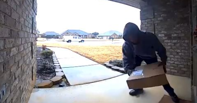 Porch Pirates are on the prowl as holiday shopping season ramps up in ...