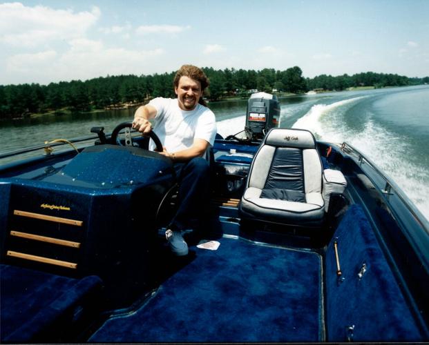 Jeff Cook, Fort Payne native and co-founder of the band Alabama, dead ...