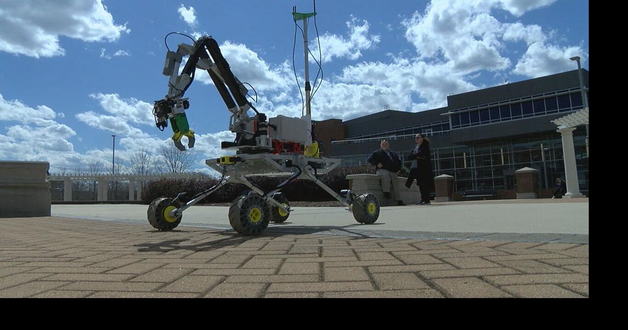UAH makes it to finals in robotics competition with their Mars rover ...
