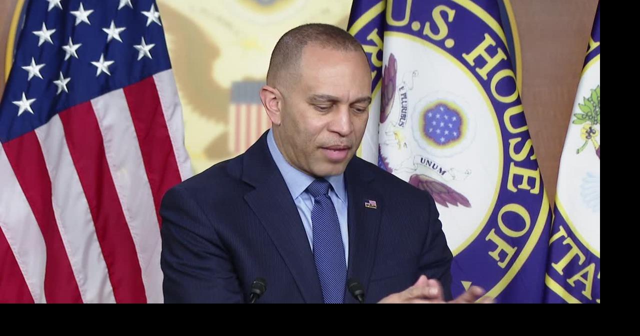 Hakeem Jeffries: US doesn't need king-like figure sending America to ...