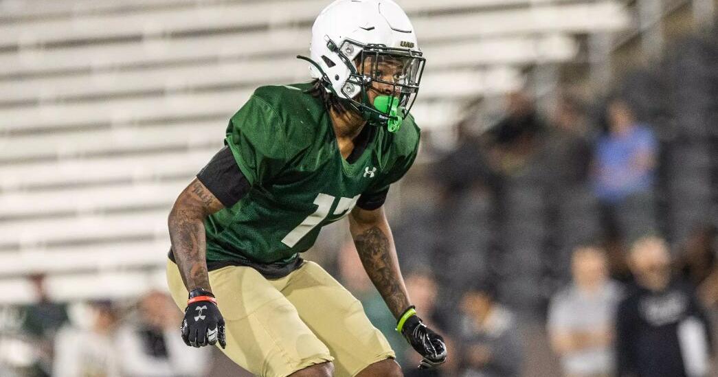 Defense shines in UAB Spring Game; defeats offense 53-13 | | waaytv.com
